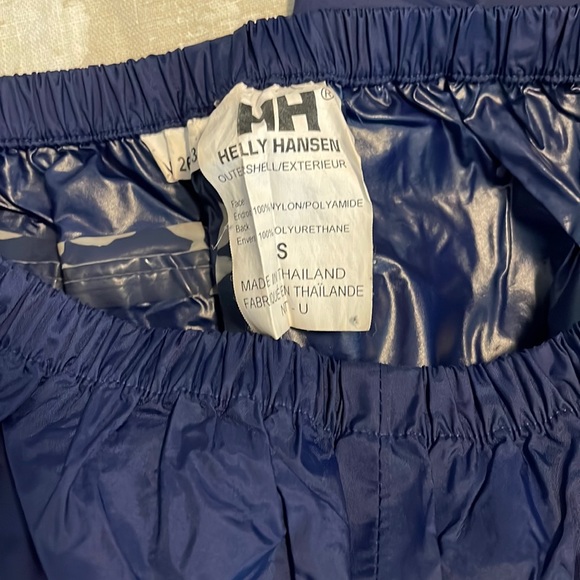 Helly Hansen | Pants & Jumpsuits | Packable Helly Hansen Waterproof ...